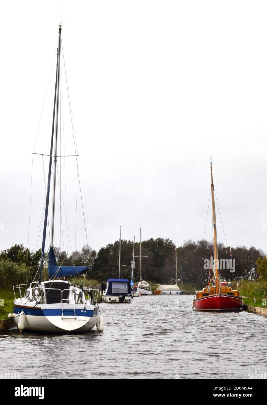 Horsey Windpump, Horsey Mere, Norfolk Broads National Park, England, UK ...