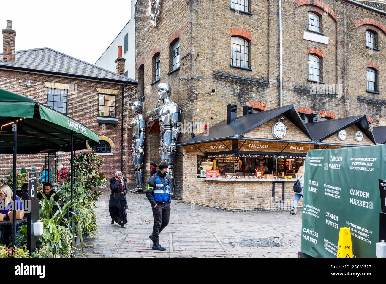 Cyberdog shop in camden market hi-res stock photography and images - Alamy