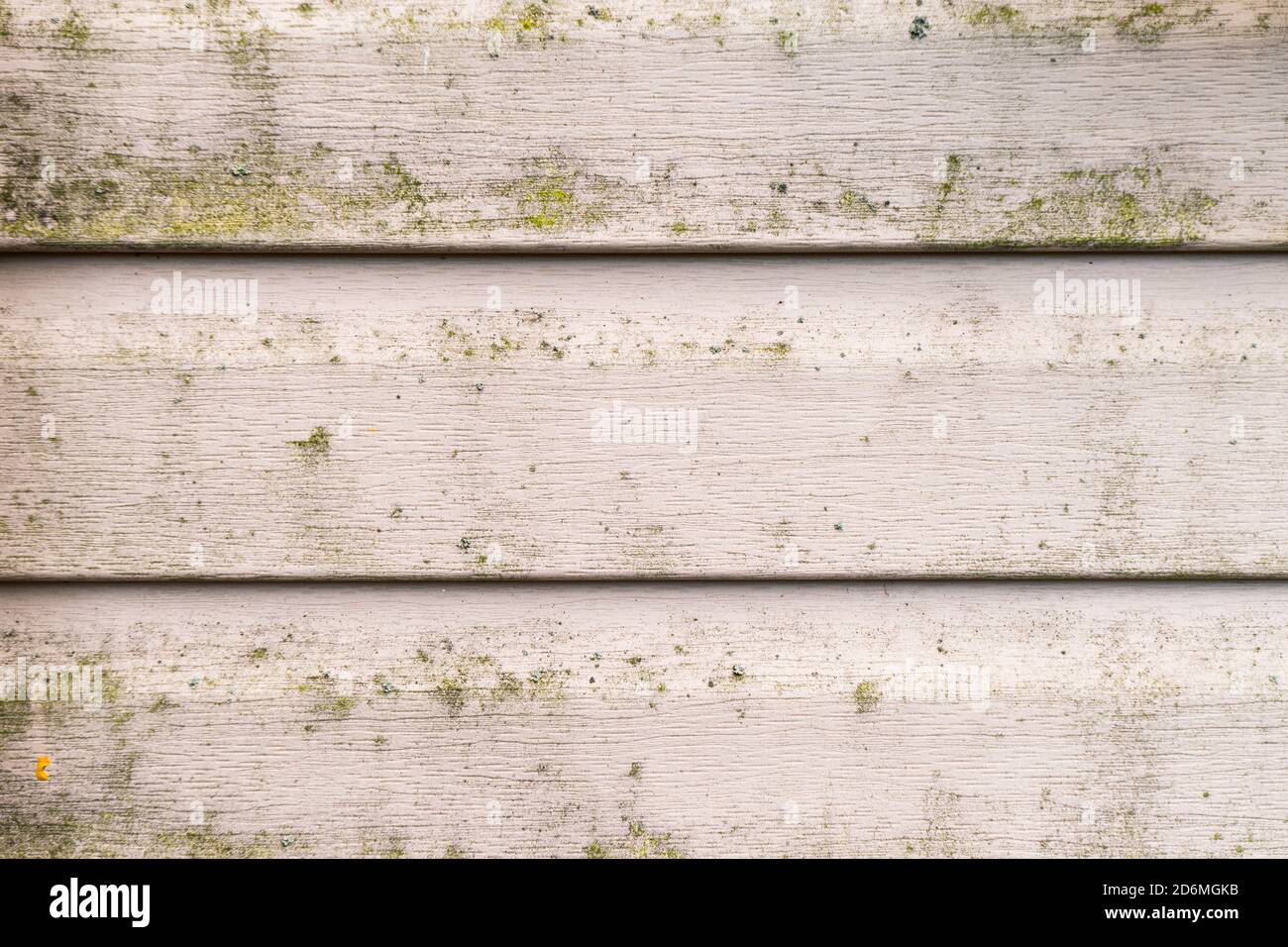 Dirty vinyl siding needs pressure washing. Dirty facade building ...