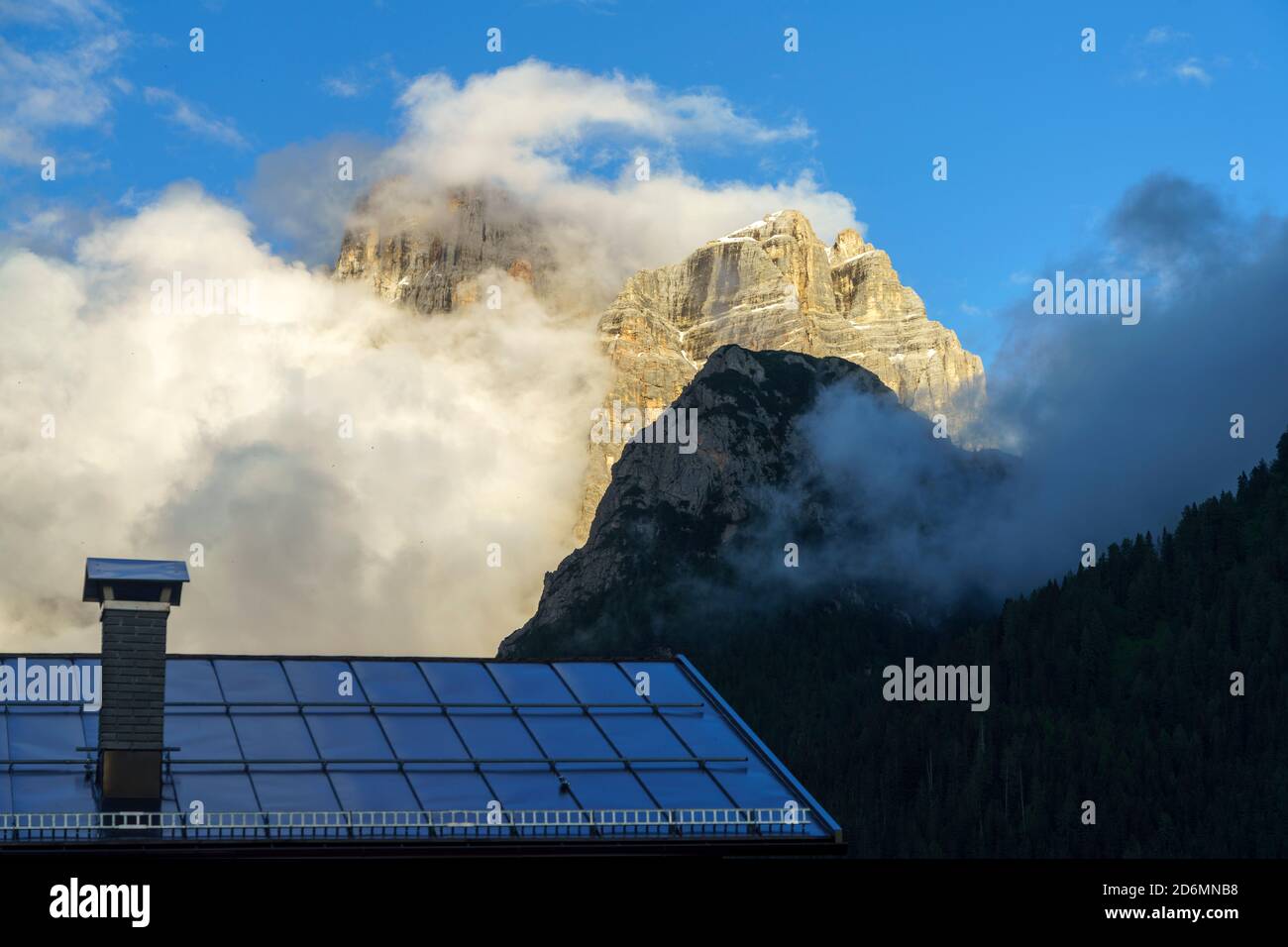 Staulanza pass hi-res stock photography and images - Alamy