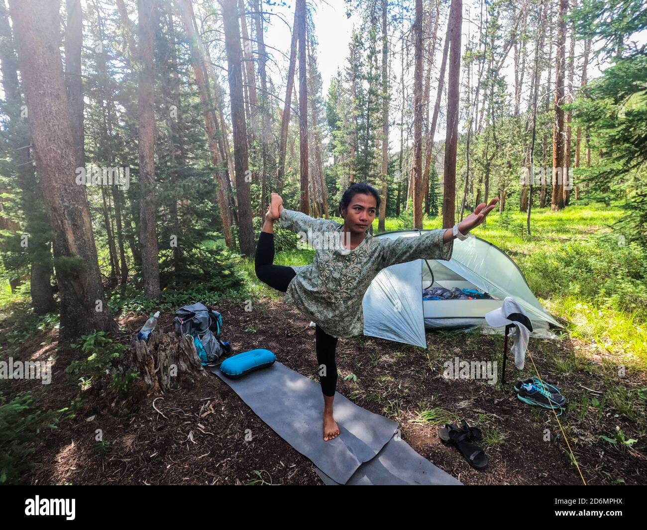 Yoga in camp on the 485 mile Colorado Trail, Colorado Stock Photo - Alamy