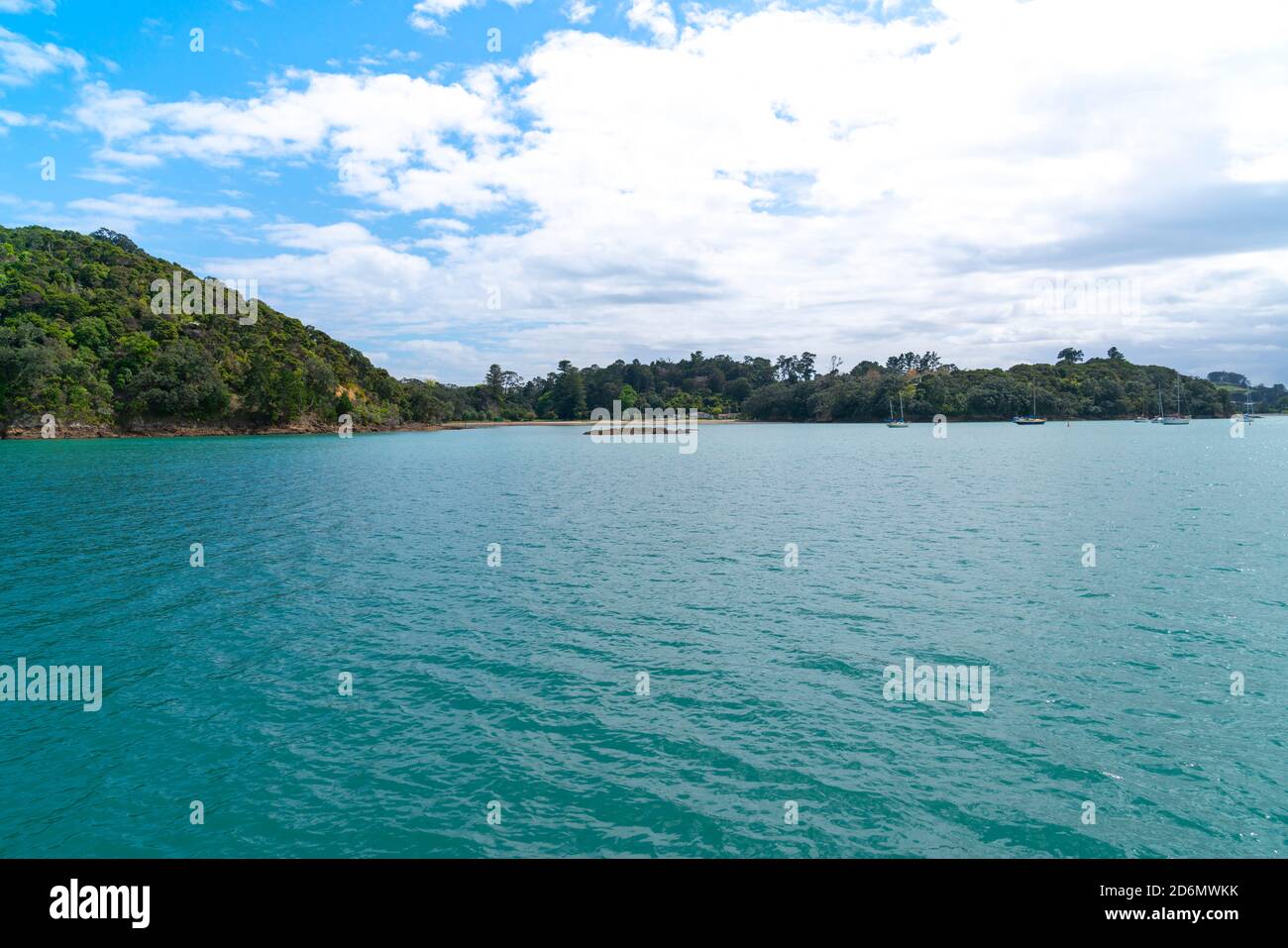 Lovely isolated bay at Kennedy Point Waiheke Island, New Zealand Stock ...