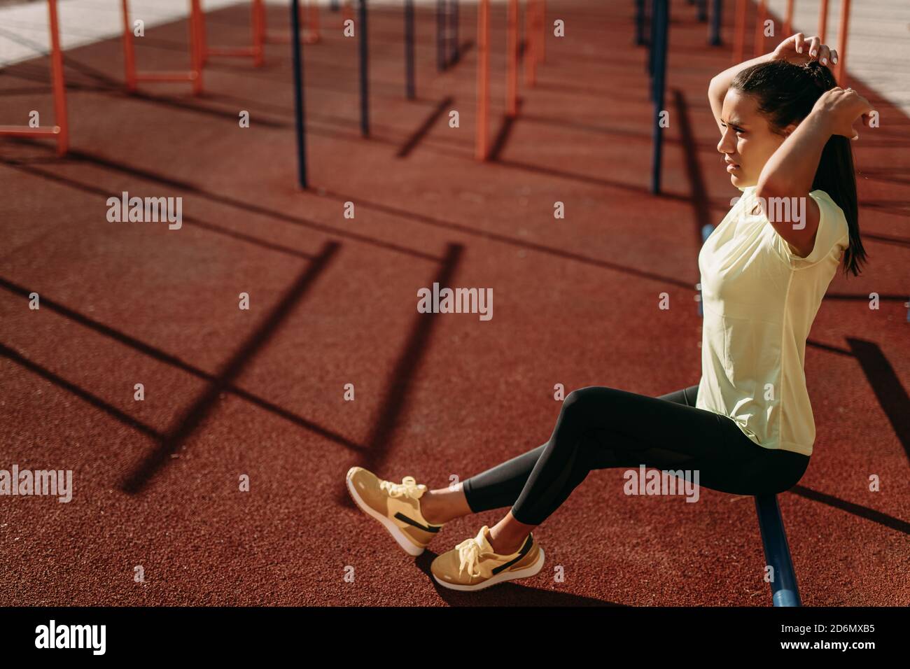 Attractive young woman sitting bar hi-res stock photography and images ...