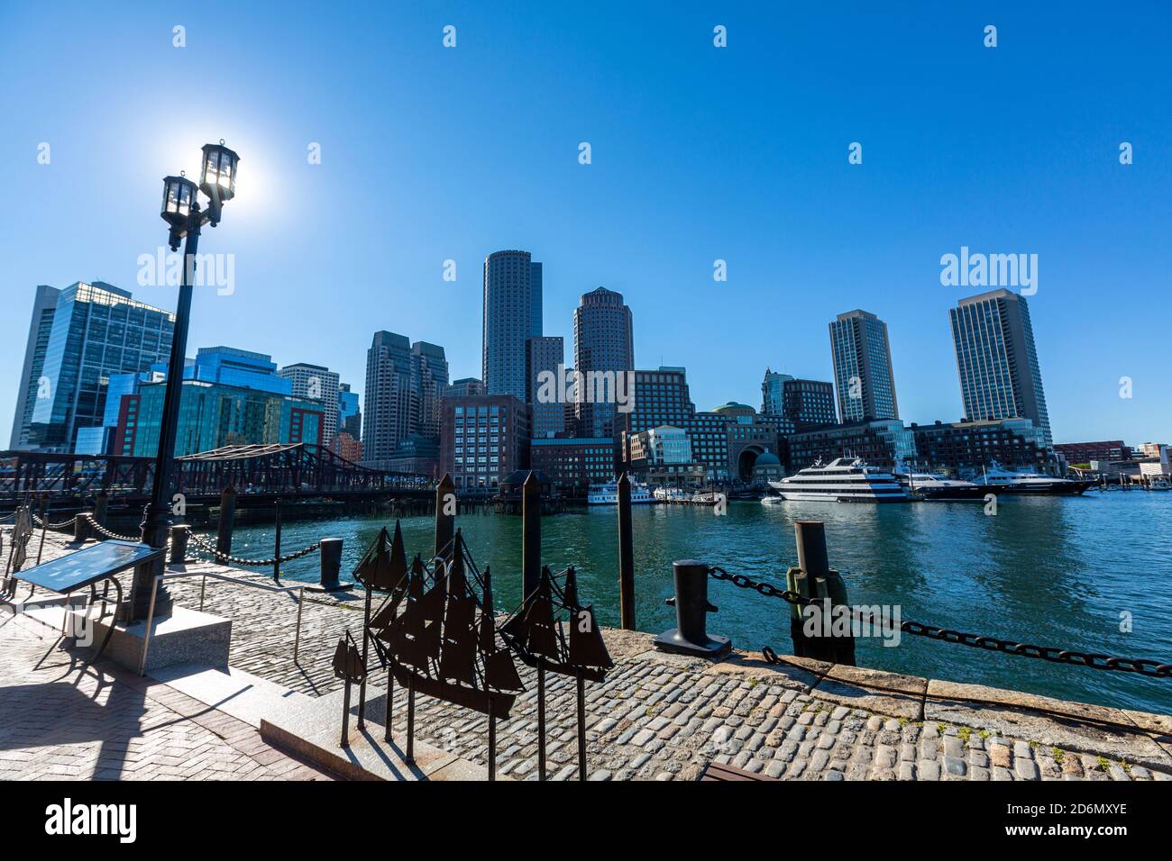 Boston waterfront docks hi-res stock photography and images - Alamy