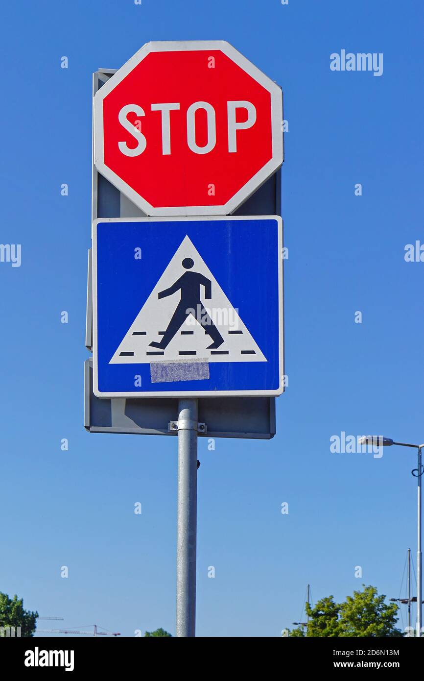 Street crossing and stop traffic sign pole Stock Photo - Alamy