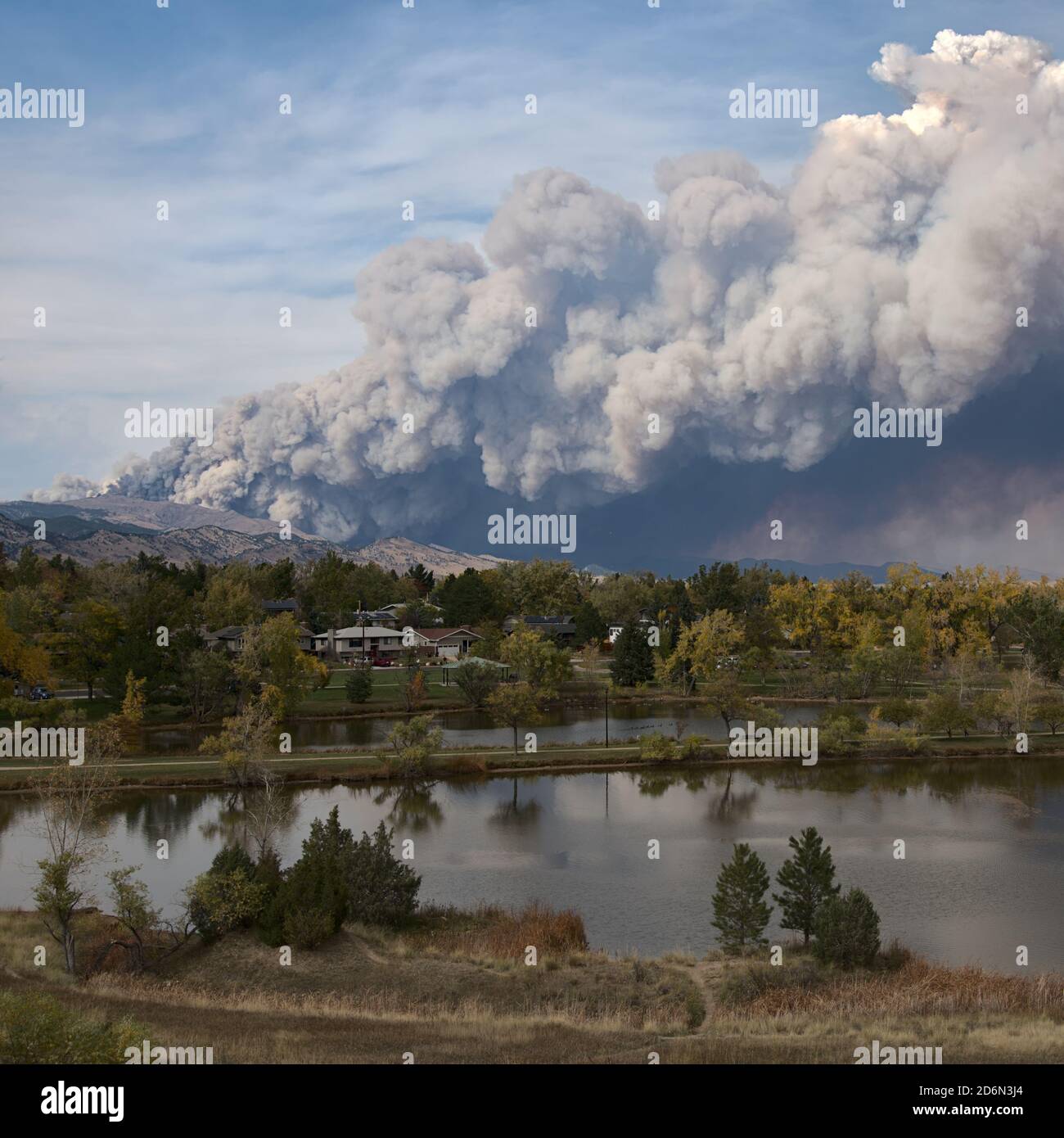 The smoke plume on the first day of the Calwood wildfire in Boulder ...