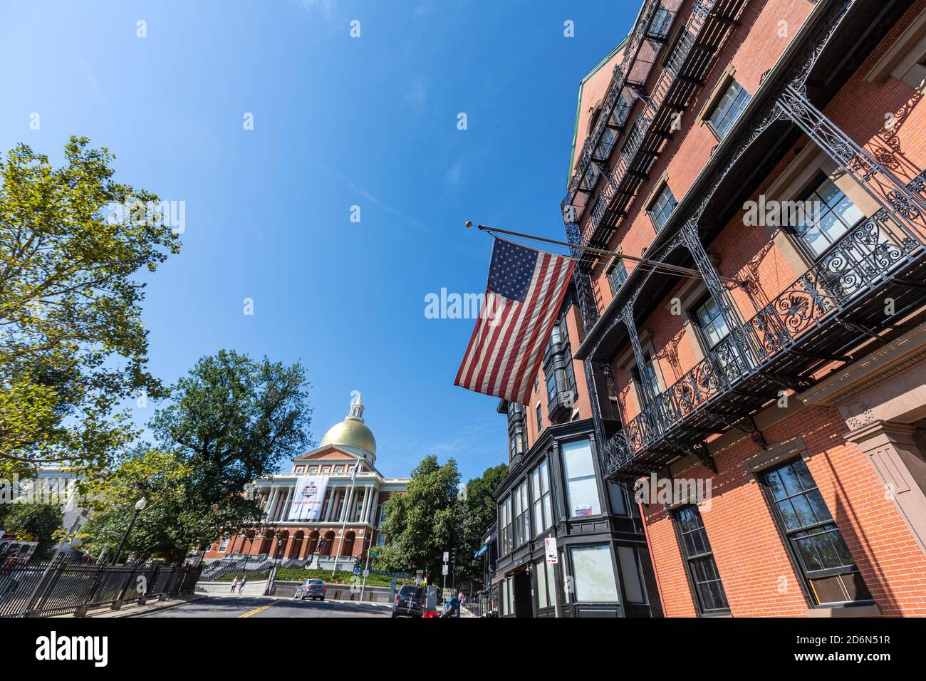 Union Club of Boston and Massachusetts State House from Park Street on ...