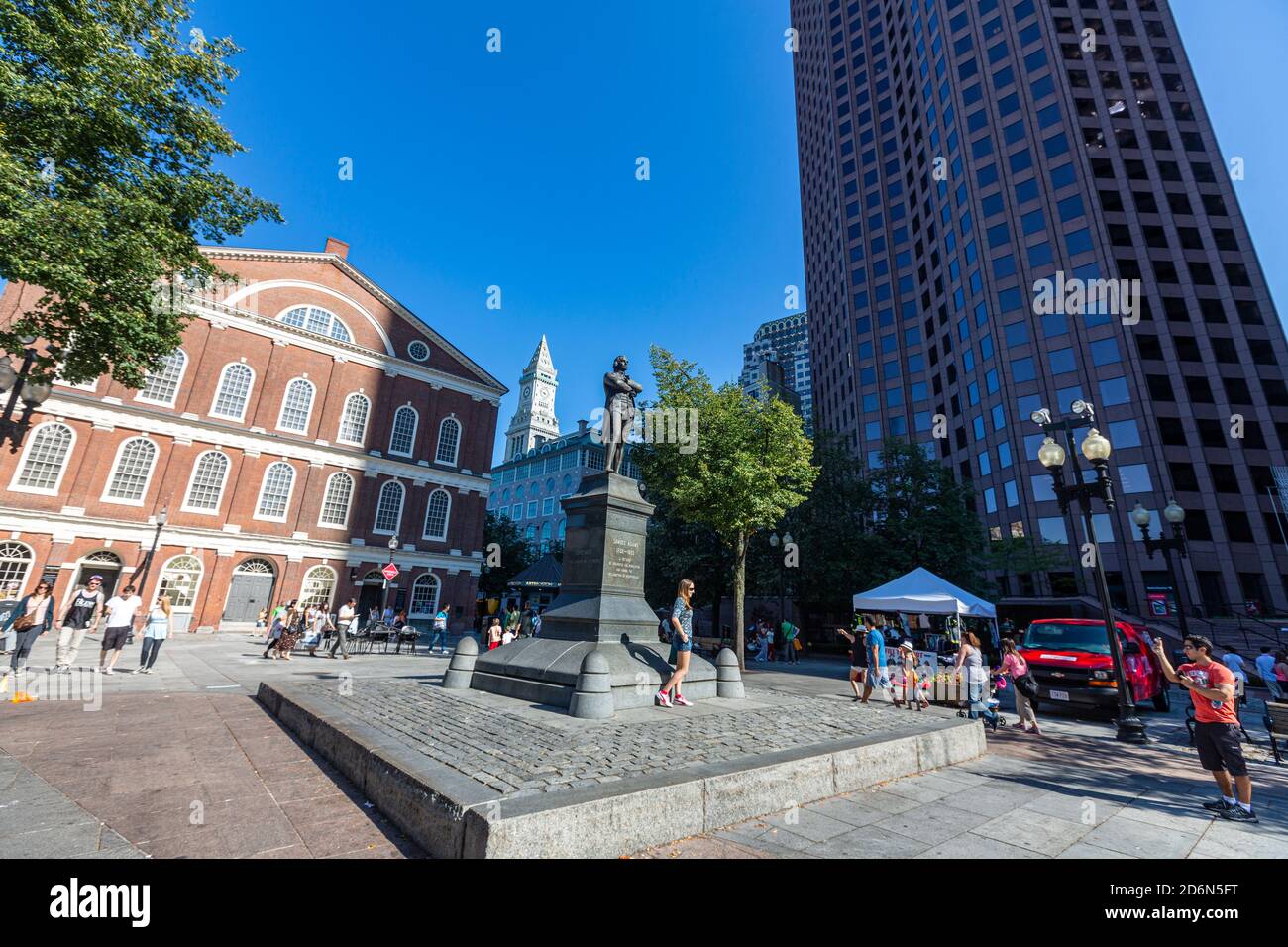 Statue of samuel adams hi-res stock photography and images - Alamy