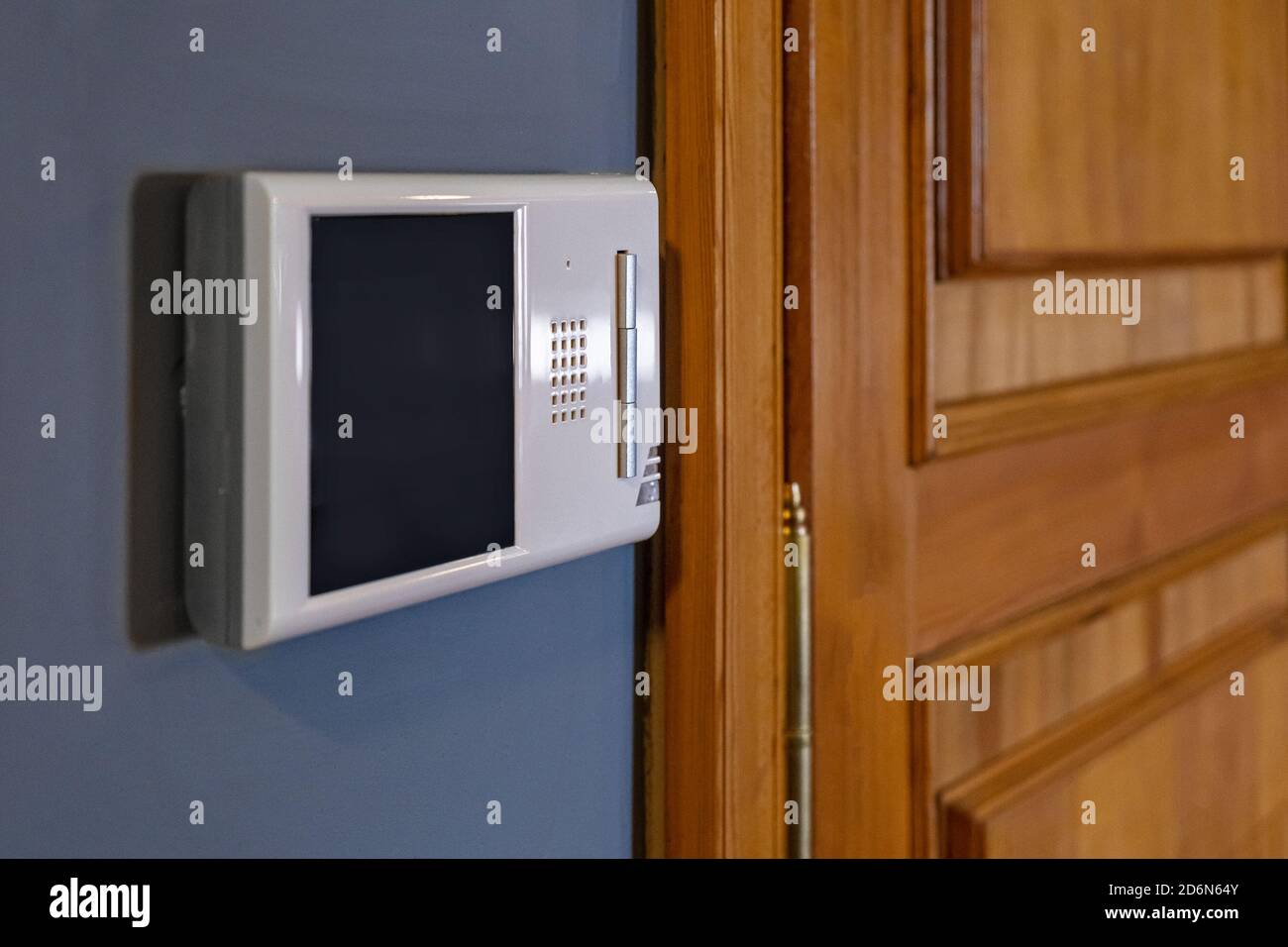 Entrance door intercom hi-res stock photography and images - Alamy