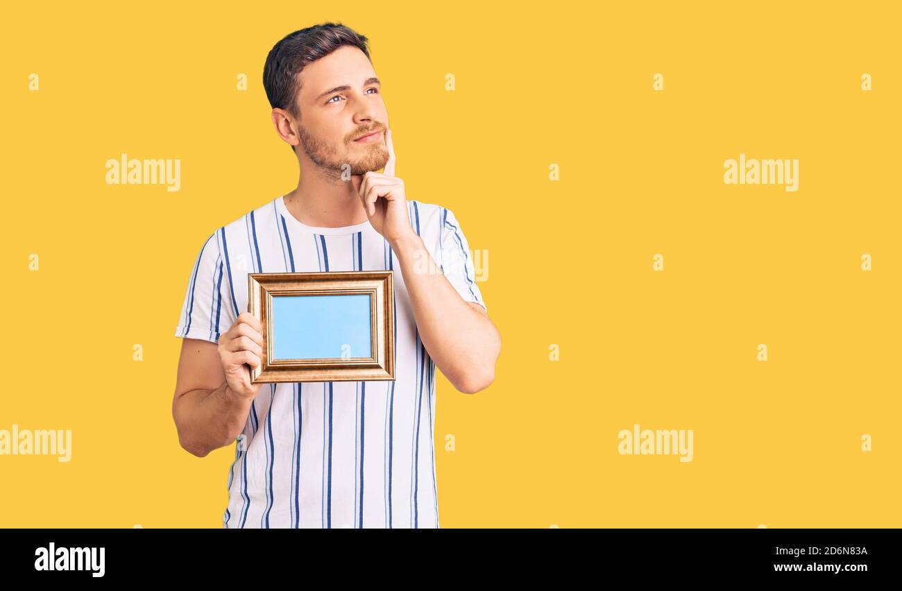 Confusing picture hi-res stock photography and images - Alamy