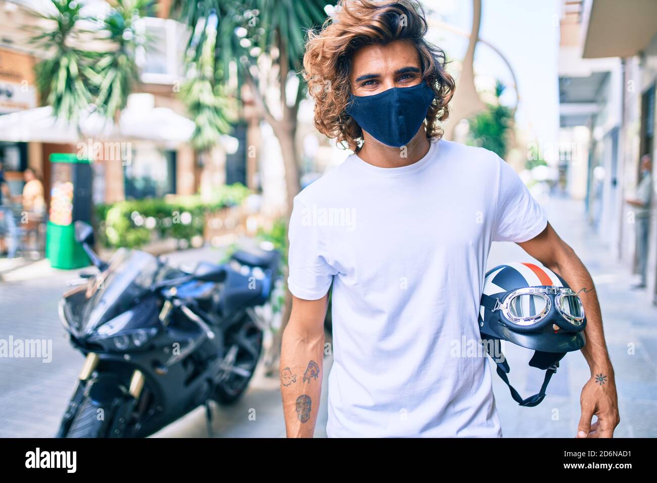 Motorcycle motorbike rider wearing mask hi-res stock photography and ...