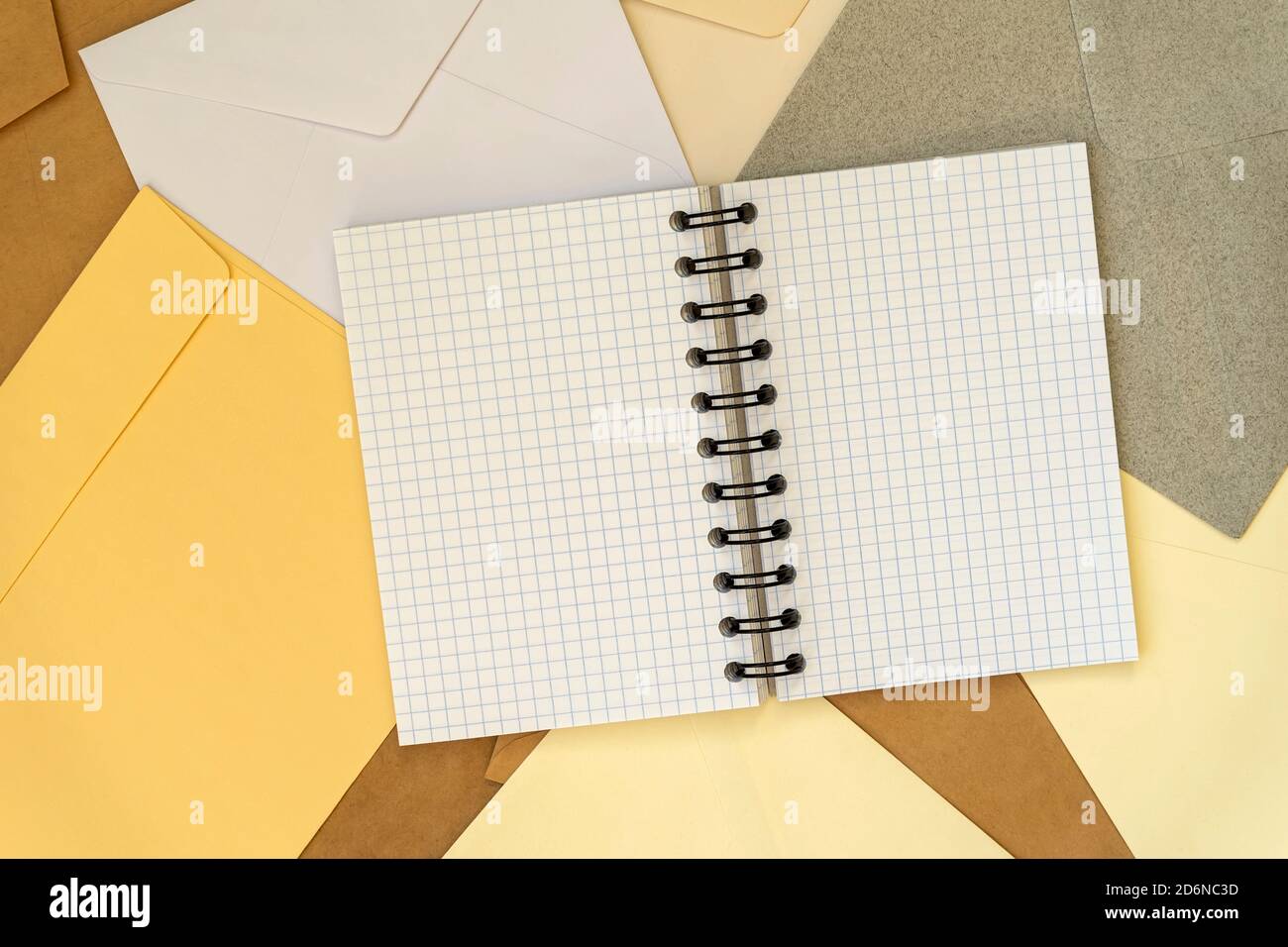 Open envelope with paper in it hi-res stock photography and images - Alamy