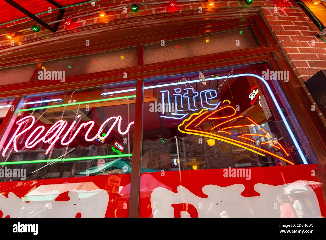Neon lights in Regina Pizzeria in Thacher Street in Boston's North End ...