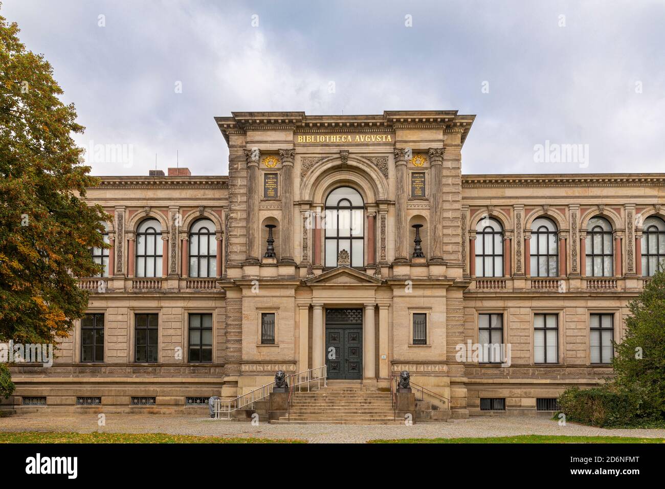 Duke august library hi-res stock photography and images - Alamy