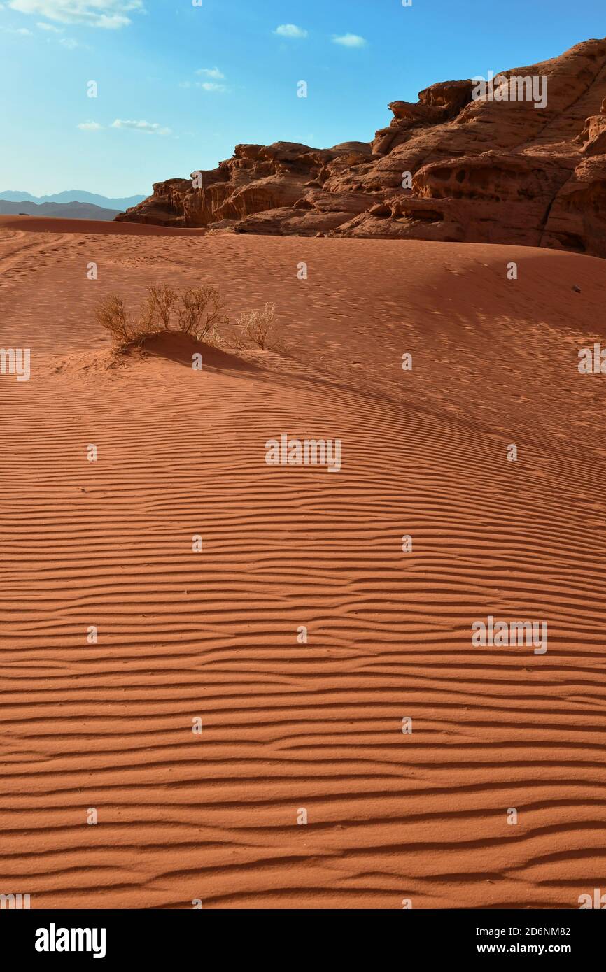 Wadi Rum desert in Jordan Stock Photo - Alamy