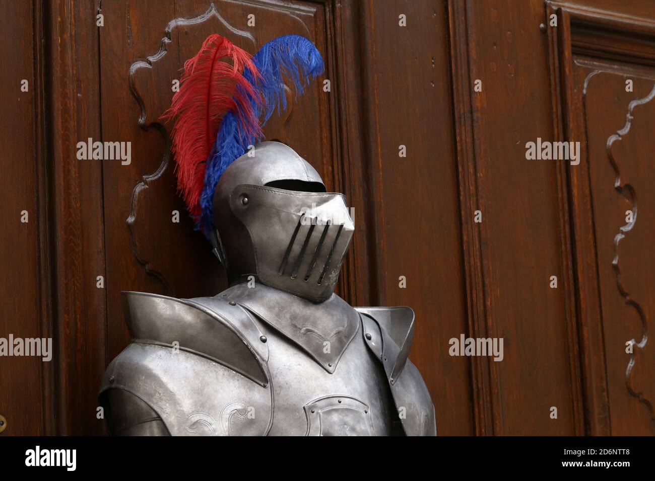 Armor of the Middle Ages Knight against a wooden gate Stock Photo - Alamy