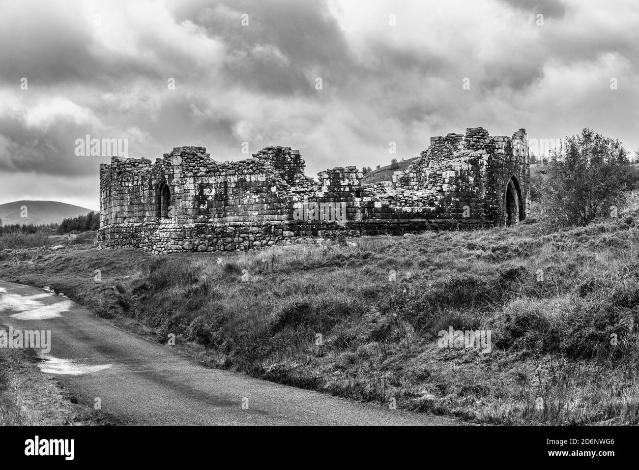Loch Doon Castle was built by the Bruce earls of Carrick in the late ...