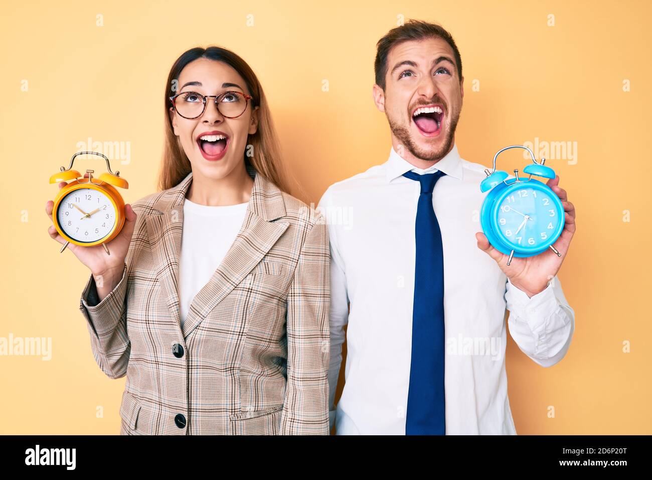 Screaming crazy woman alarm hi-res stock photography and images - Alamy