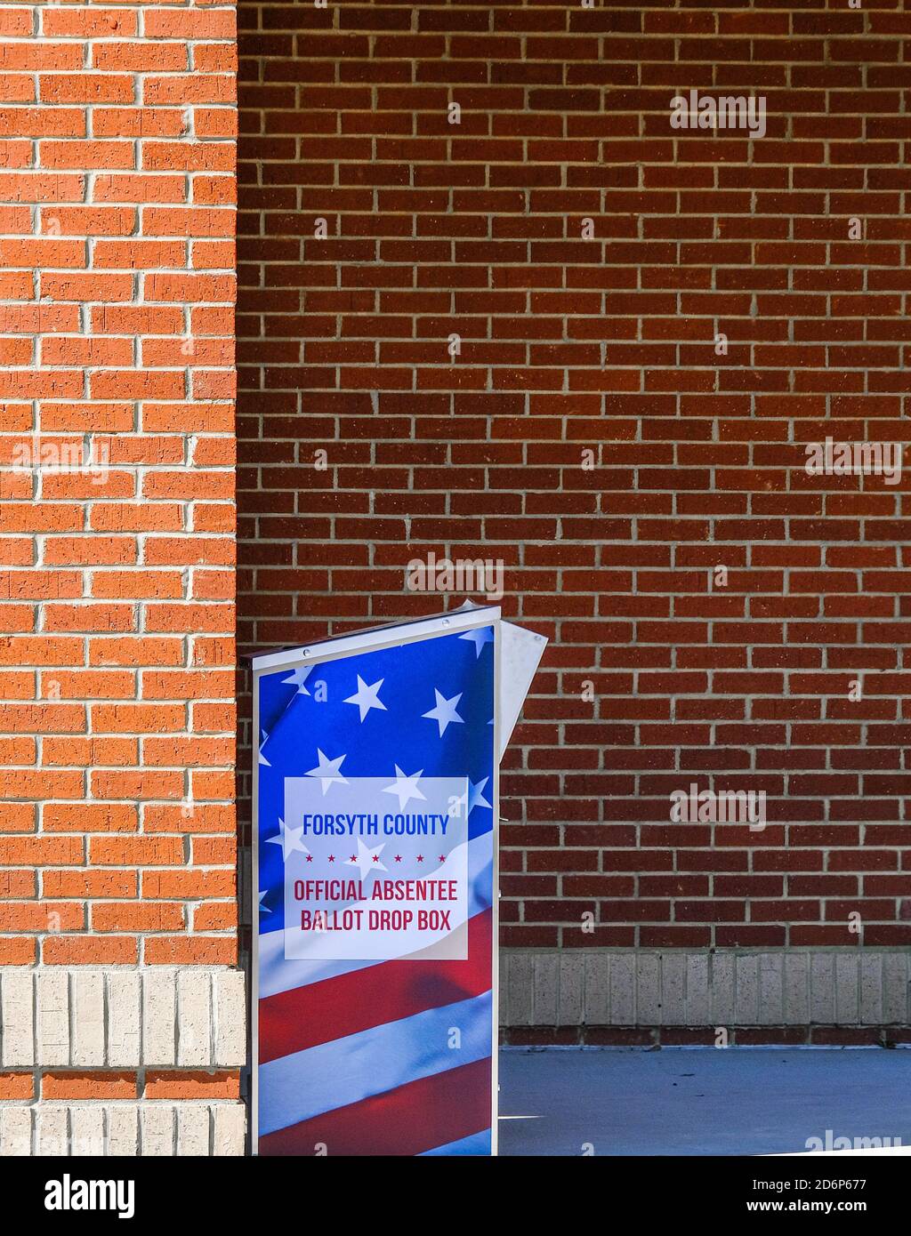 Ballot drop box hi-res stock photography and images - Alamy