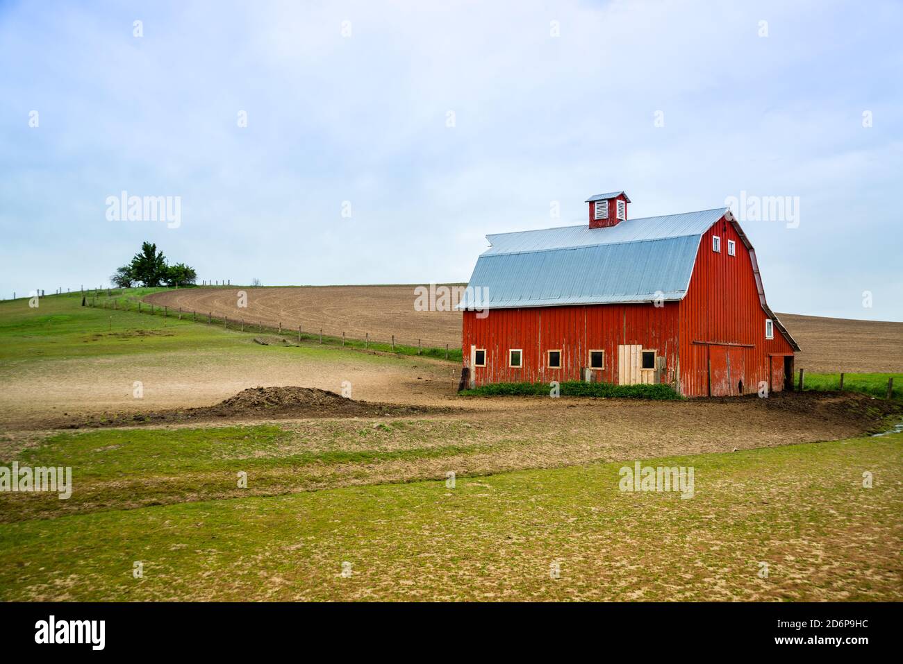 Red Barn of the Palouse Region, Washington-USA Stock Photo - Alamy