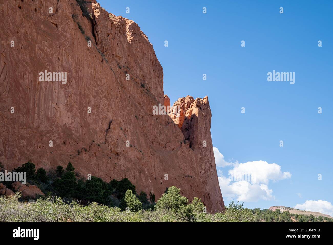 Giant red rock formation hi-res stock photography and images - Alamy