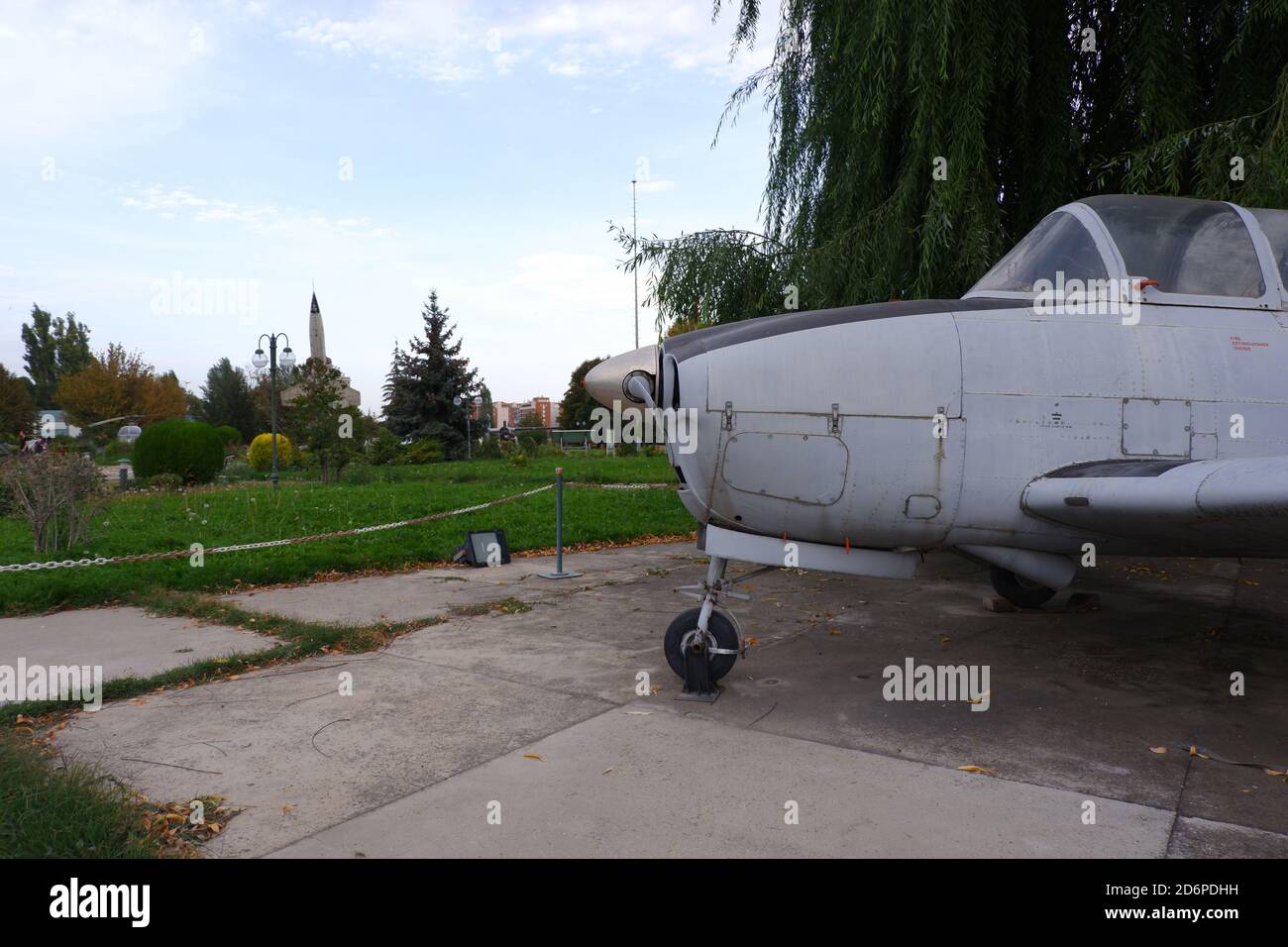 Small cessna single engine hi-res stock photography and images - Alamy