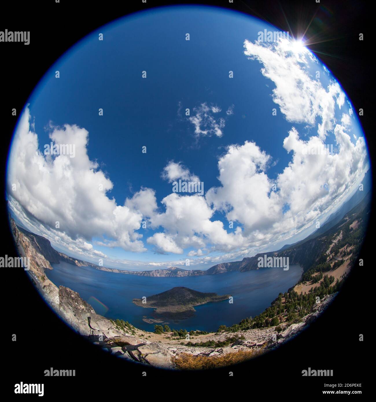 Distorted effect hi-res stock photography and images - Alamy