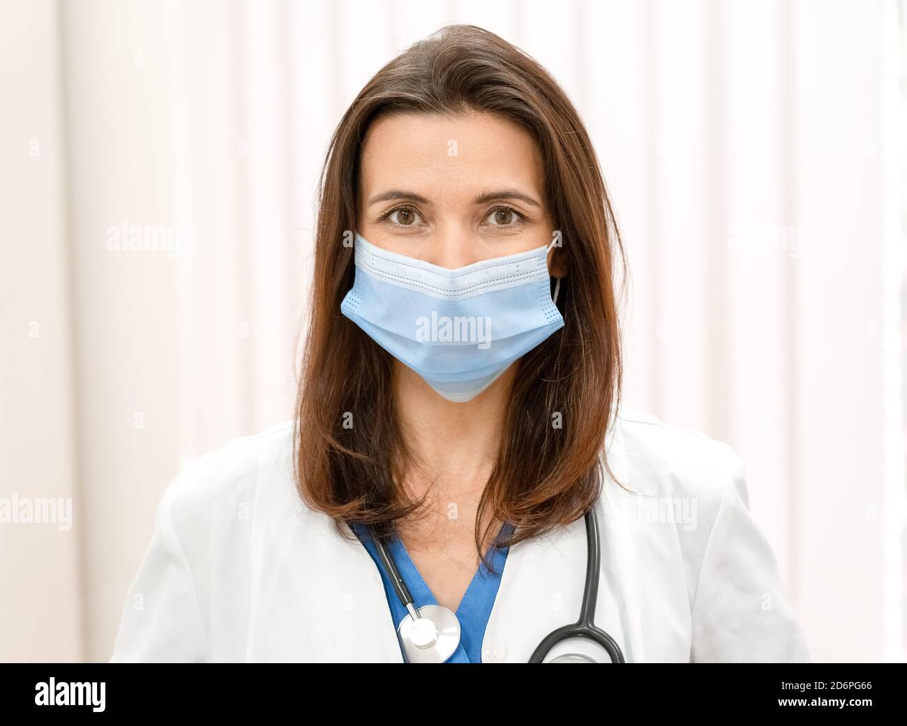 Health insurance vertical hi-res stock photography and images - Alamy
