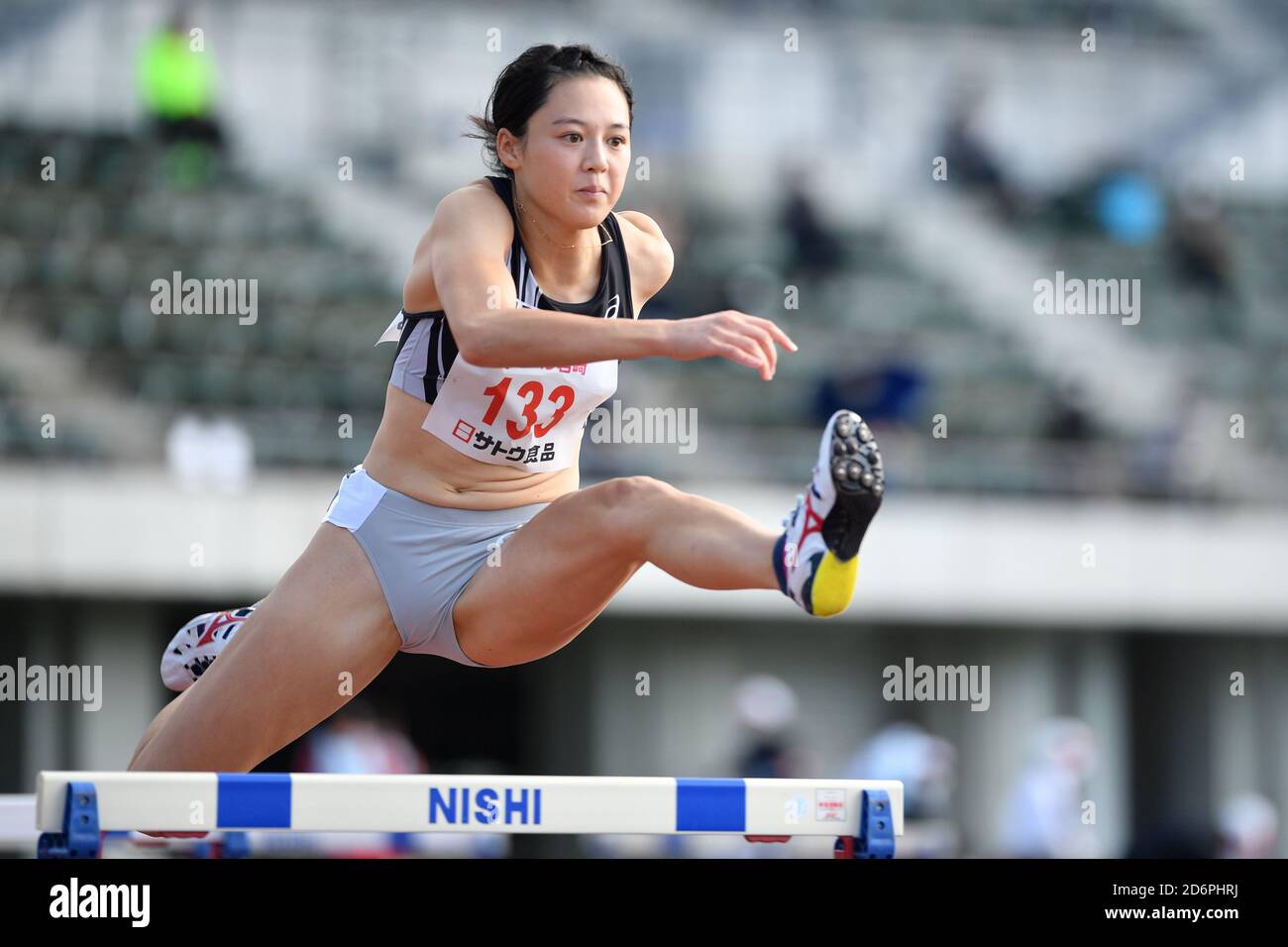 Ishin Me-Life Stadium, Yamaguchi, Japan. 18th Oct, 2020. Akiko Ito ...