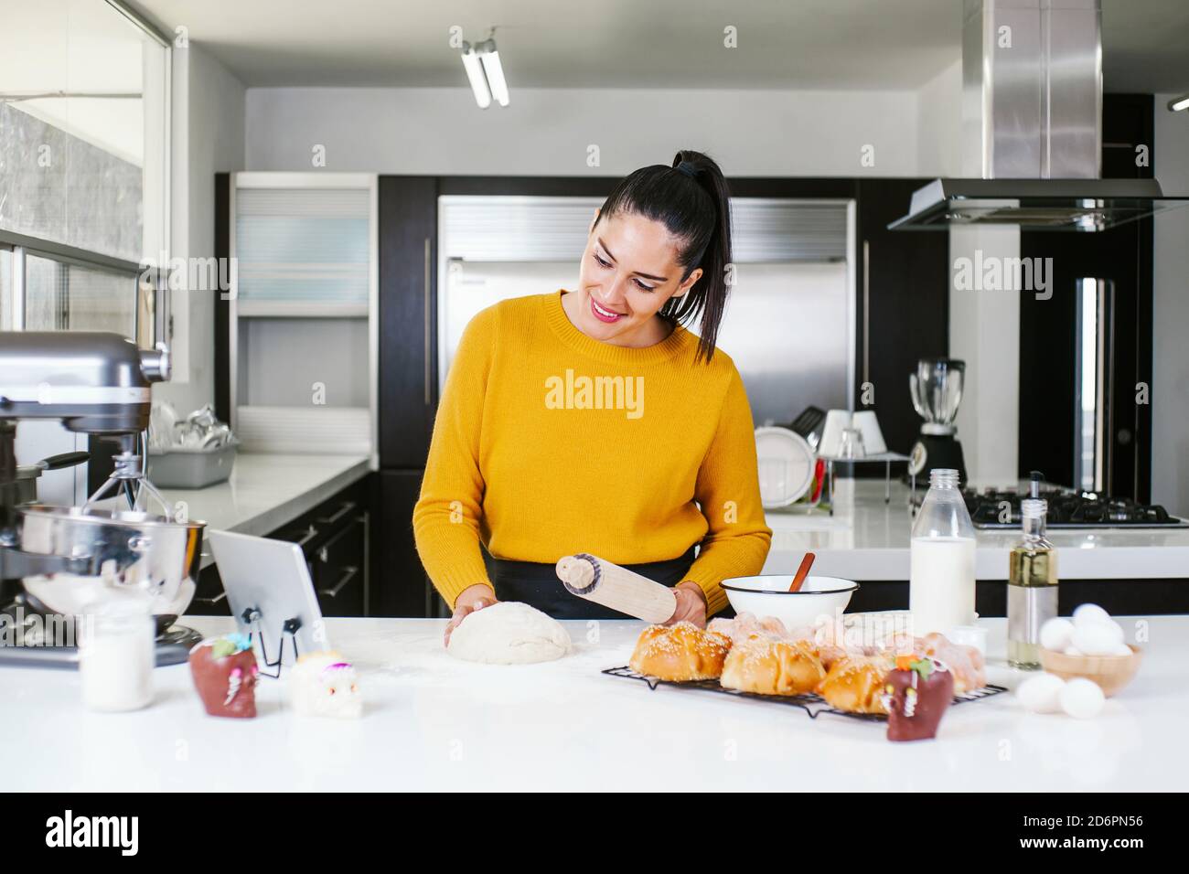 Day Of The Dead Mexico Woman High Resolution Stock Photography and ...
