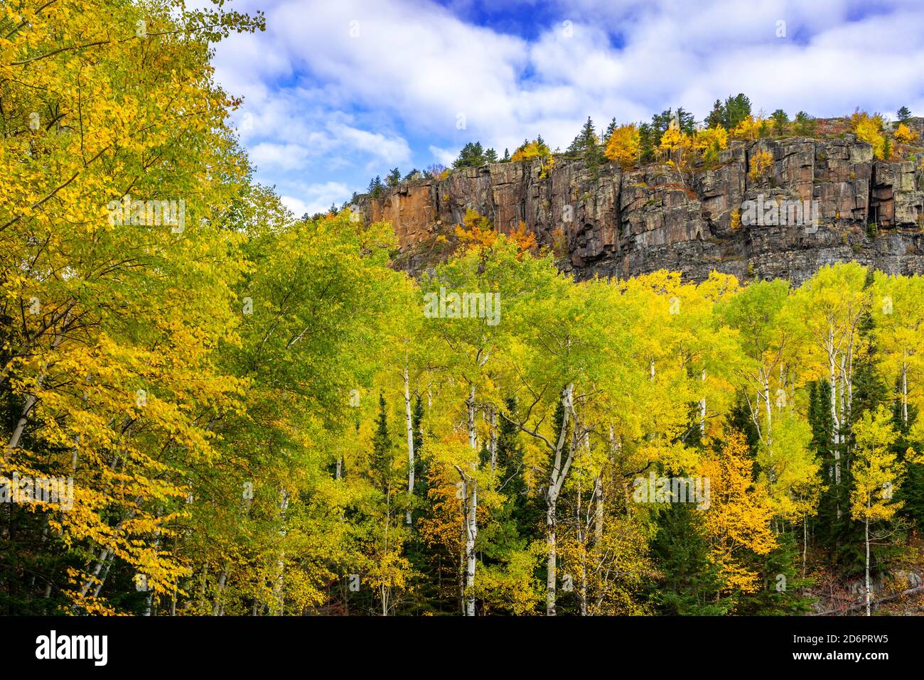 Fall foliage color at the Mount McKay lookout Thunder Bay, Ontario ...