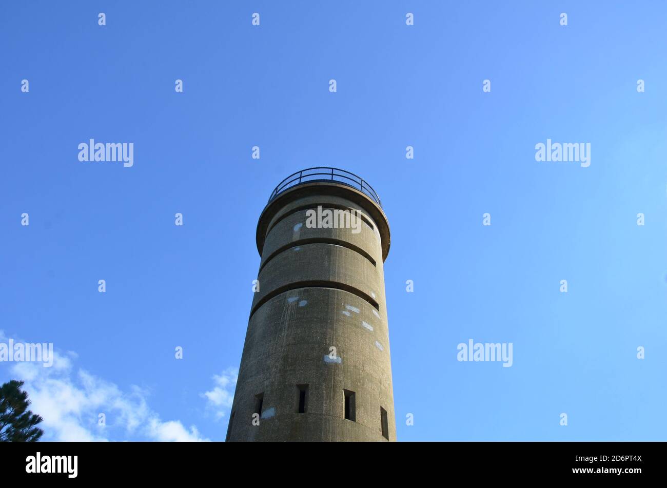Tall cylindrical structure hi-res stock photography and images - Alamy
