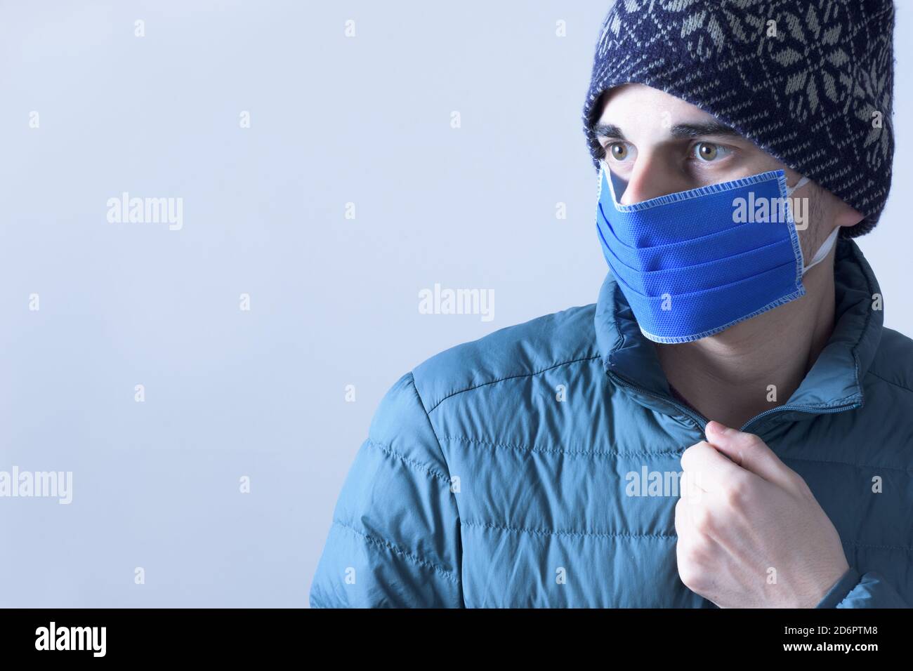 Person wearing bonnet and winter coat hi-res stock photography and ...