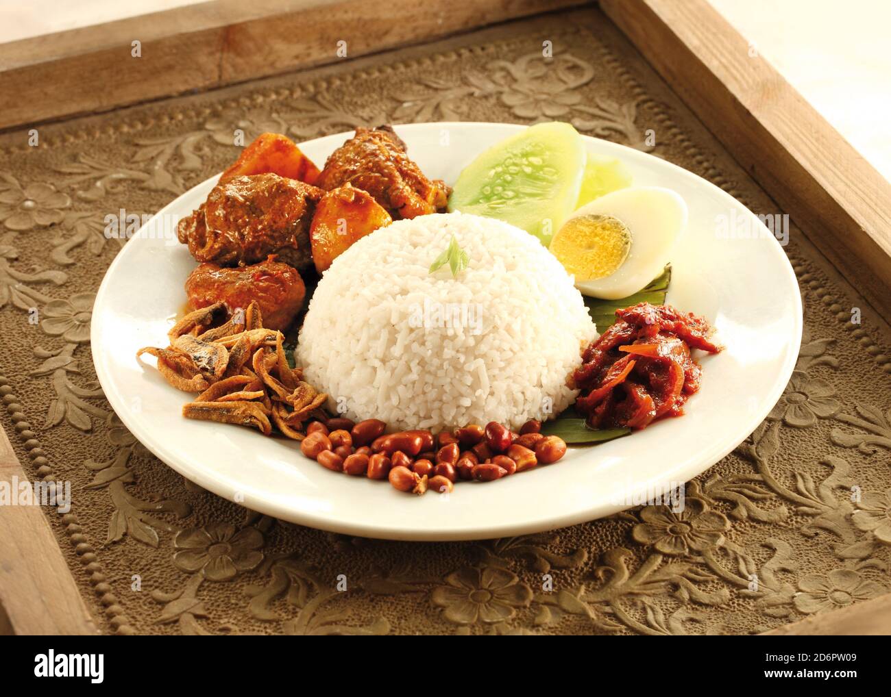 Nasi lemak hi-res stock photography and images - Alamy