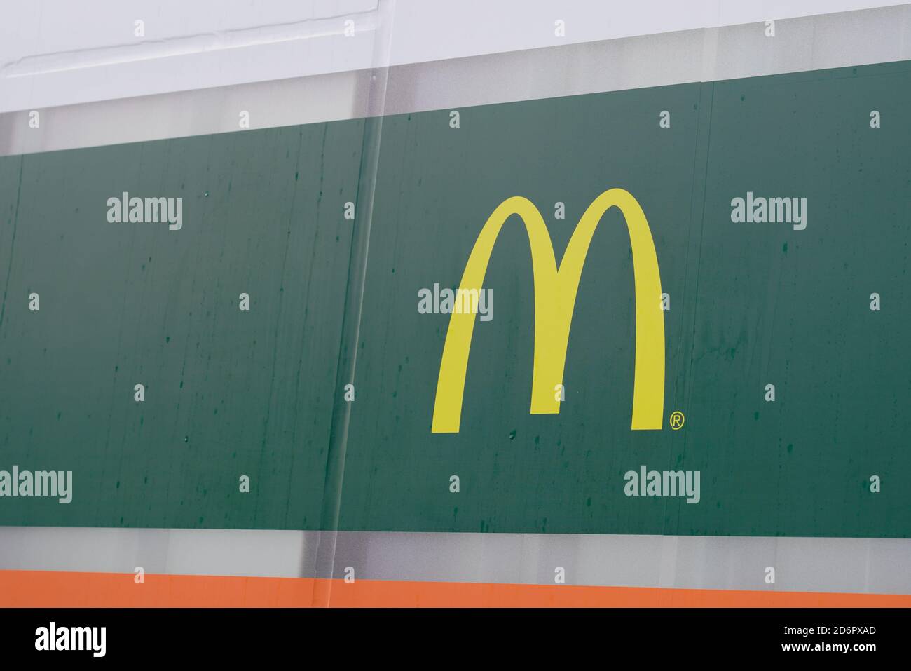 Bordeaux , Aquitaine / France - 10 10 2020 : McDonalds restaurant sign ...