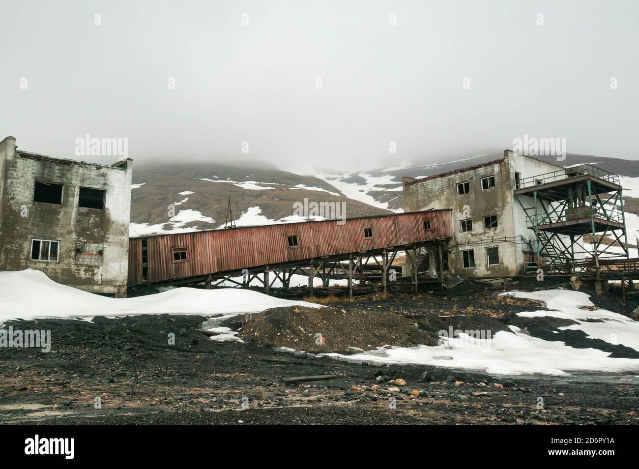 Abandoned buildings in the small arctic town Pyramiden at Svalbard ...