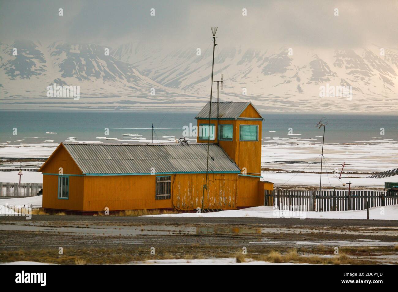 Abandoned buildings in the small arctic town Pyramiden at Svalbard ...