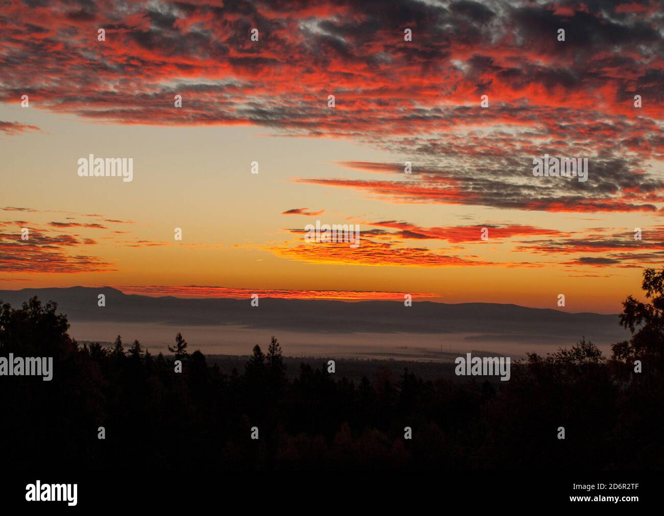 Sunset in the Slovak Tatras near the Great Cold Valley Stock Photo - Alamy