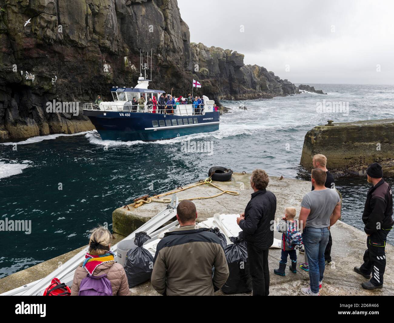 Mykines has no safe harbour, the ferry lays just a few minutes ...