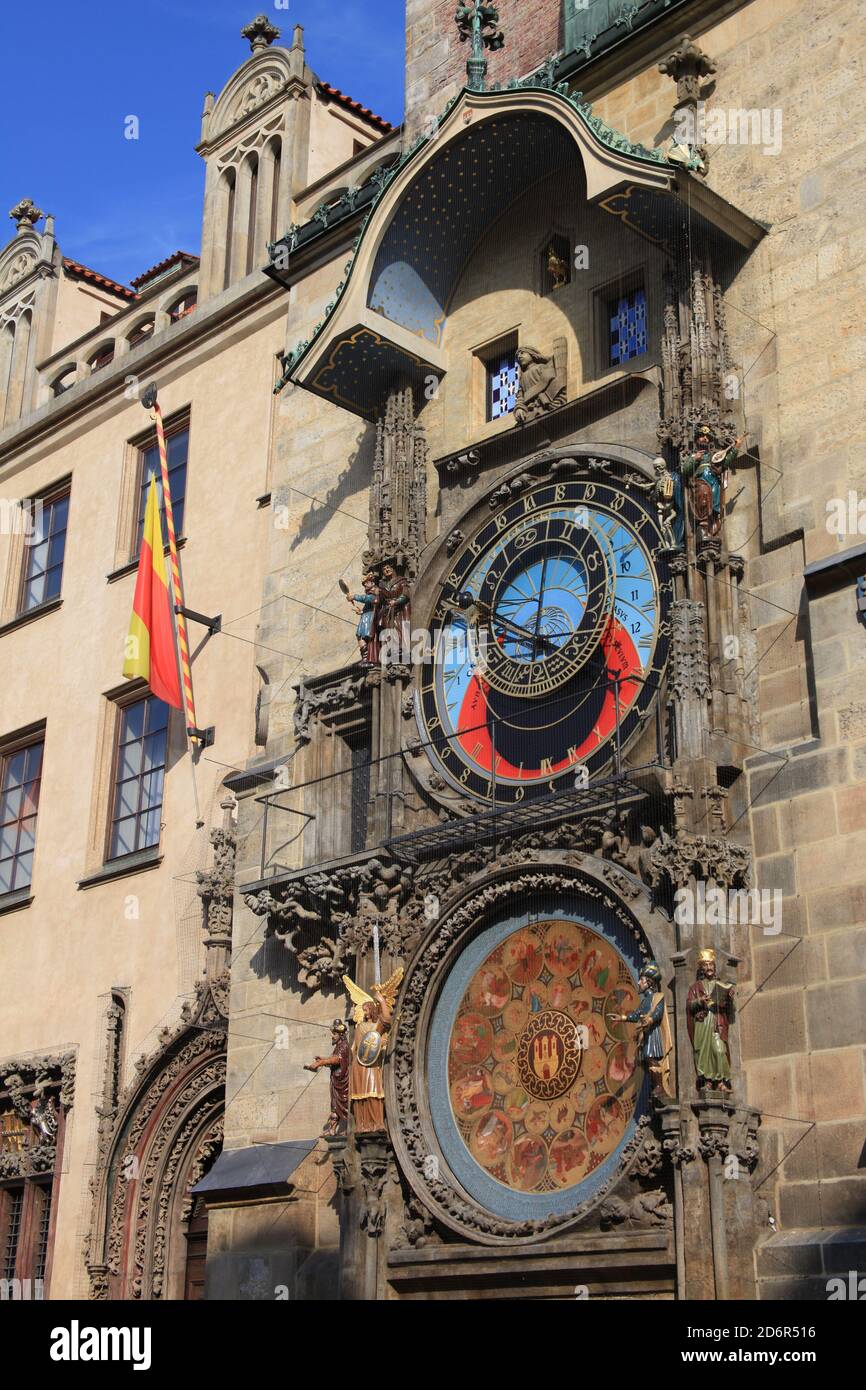 Prague clock hi-res stock photography and images - Alamy