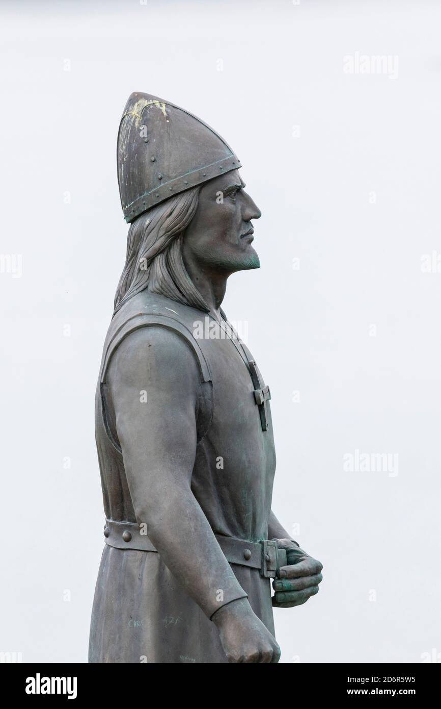 Statue of Leif Eriksson, european norse discoverer of North America ...