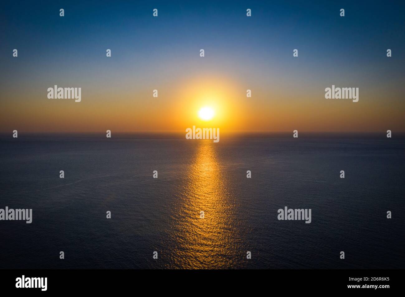 High quality evening photo hi-res stock photography and images - Alamy