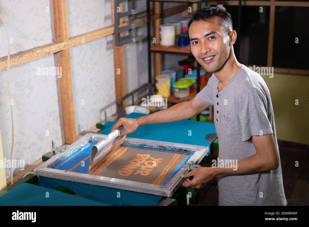 Printing press and workers hi-res stock photography and images - Alamy
