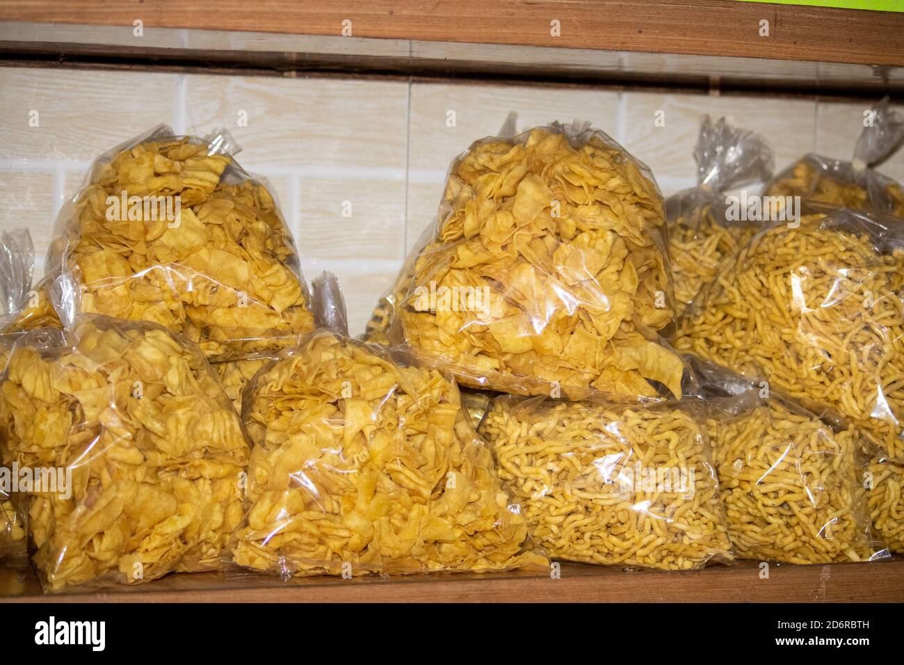 Traditional indian snacks hi-res stock photography and images - Alamy