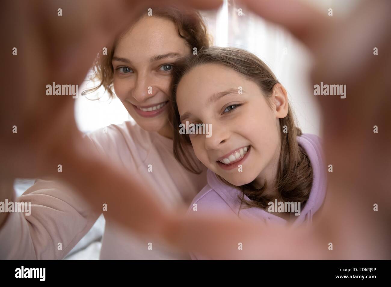 Mother teen daughter closeup hi-res stock photography and images - Alamy