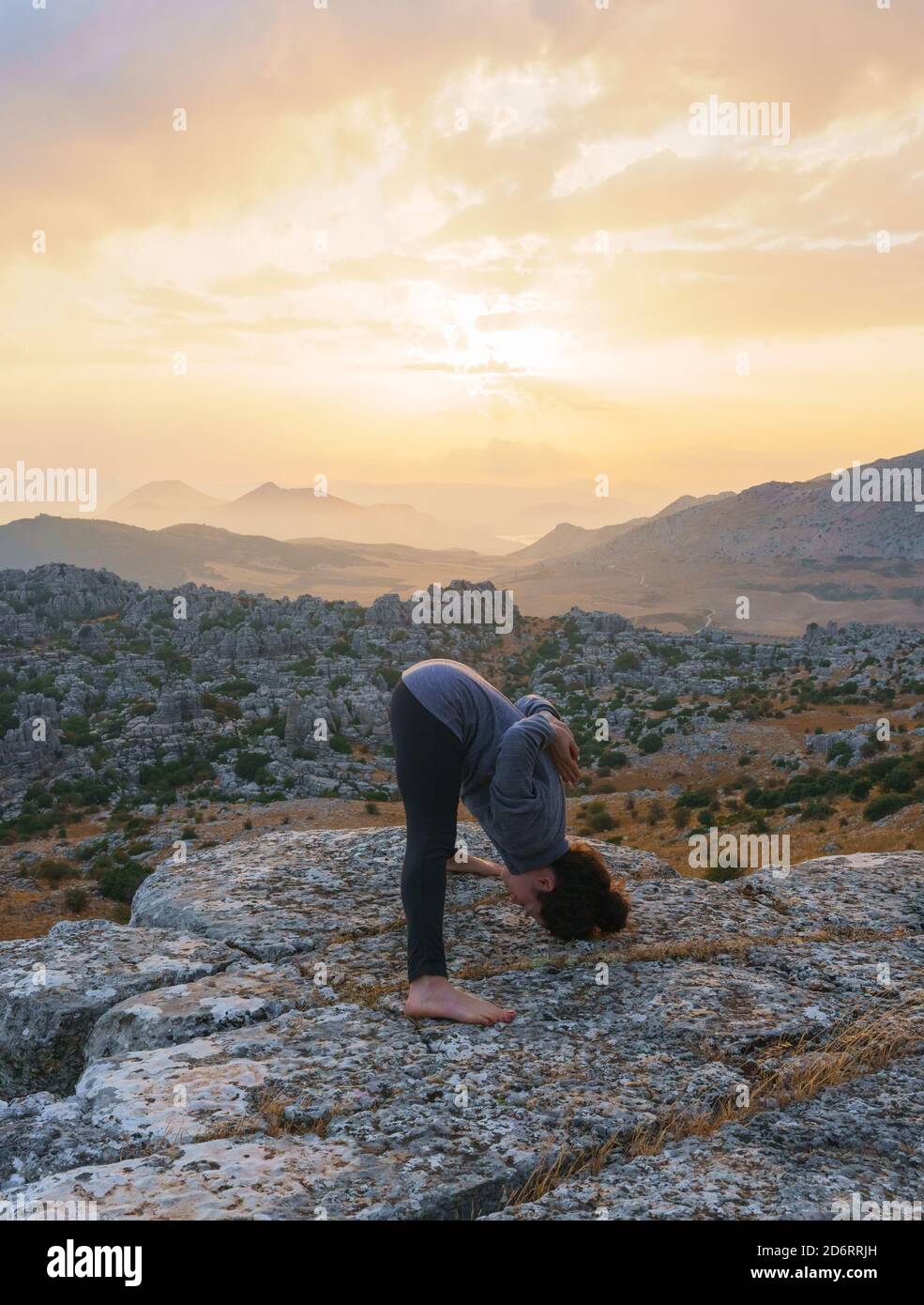 Star pose yoga hi-res stock photography and images - Alamy