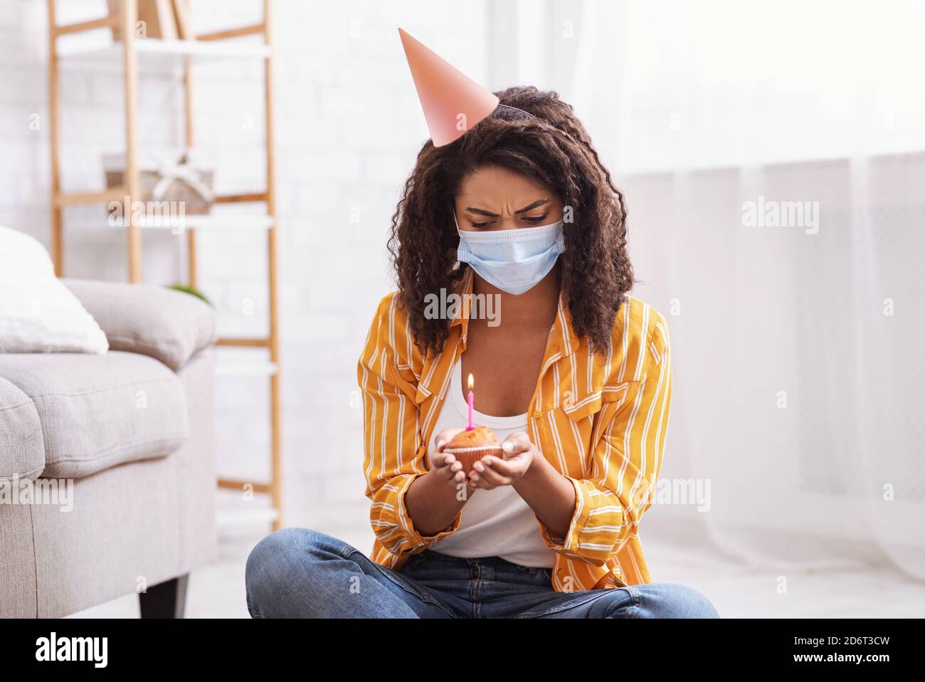 African celebrating unhappy hi-res stock photography and images - Alamy