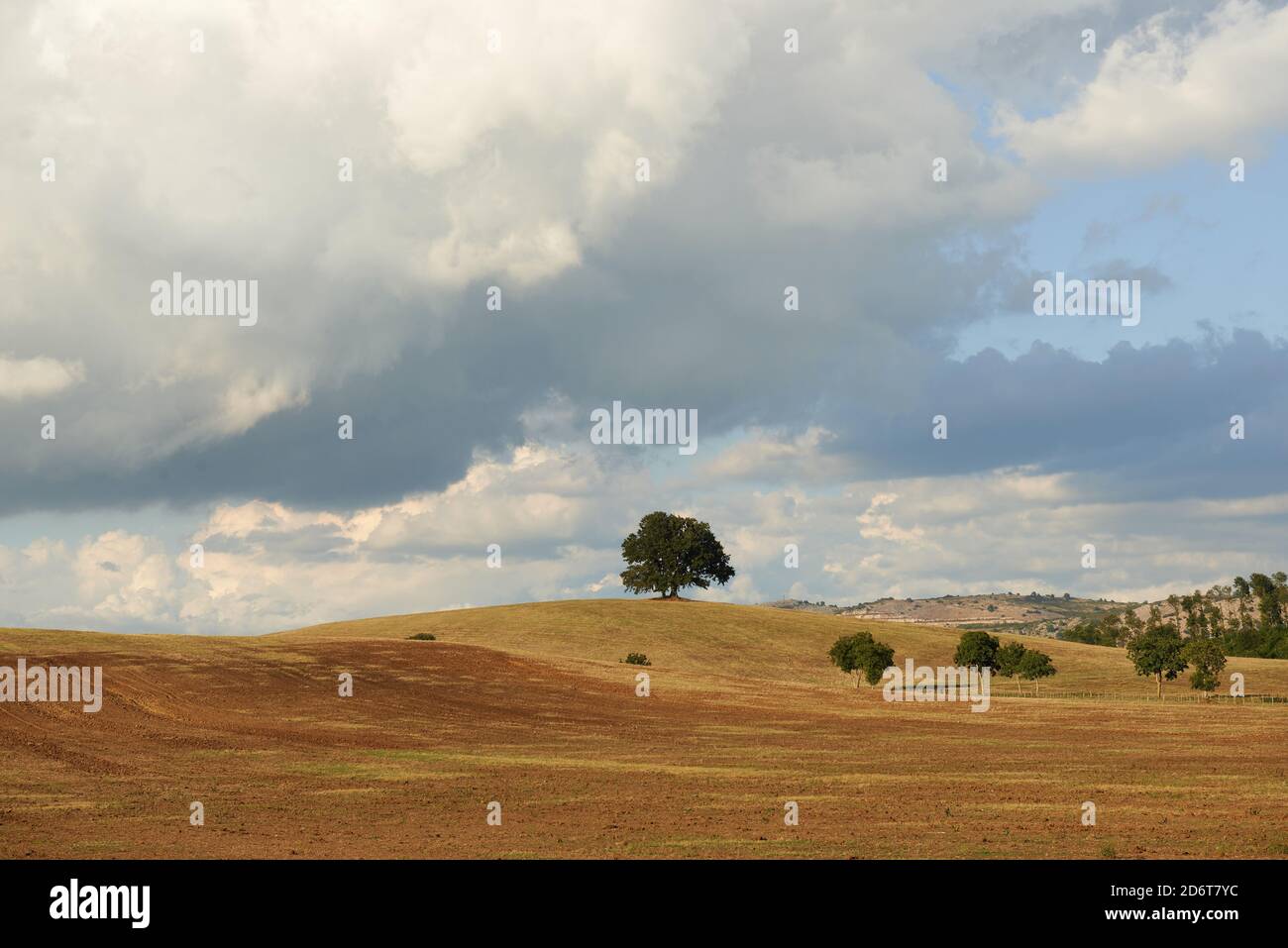Roman countryside hi-res stock photography and images - Alamy