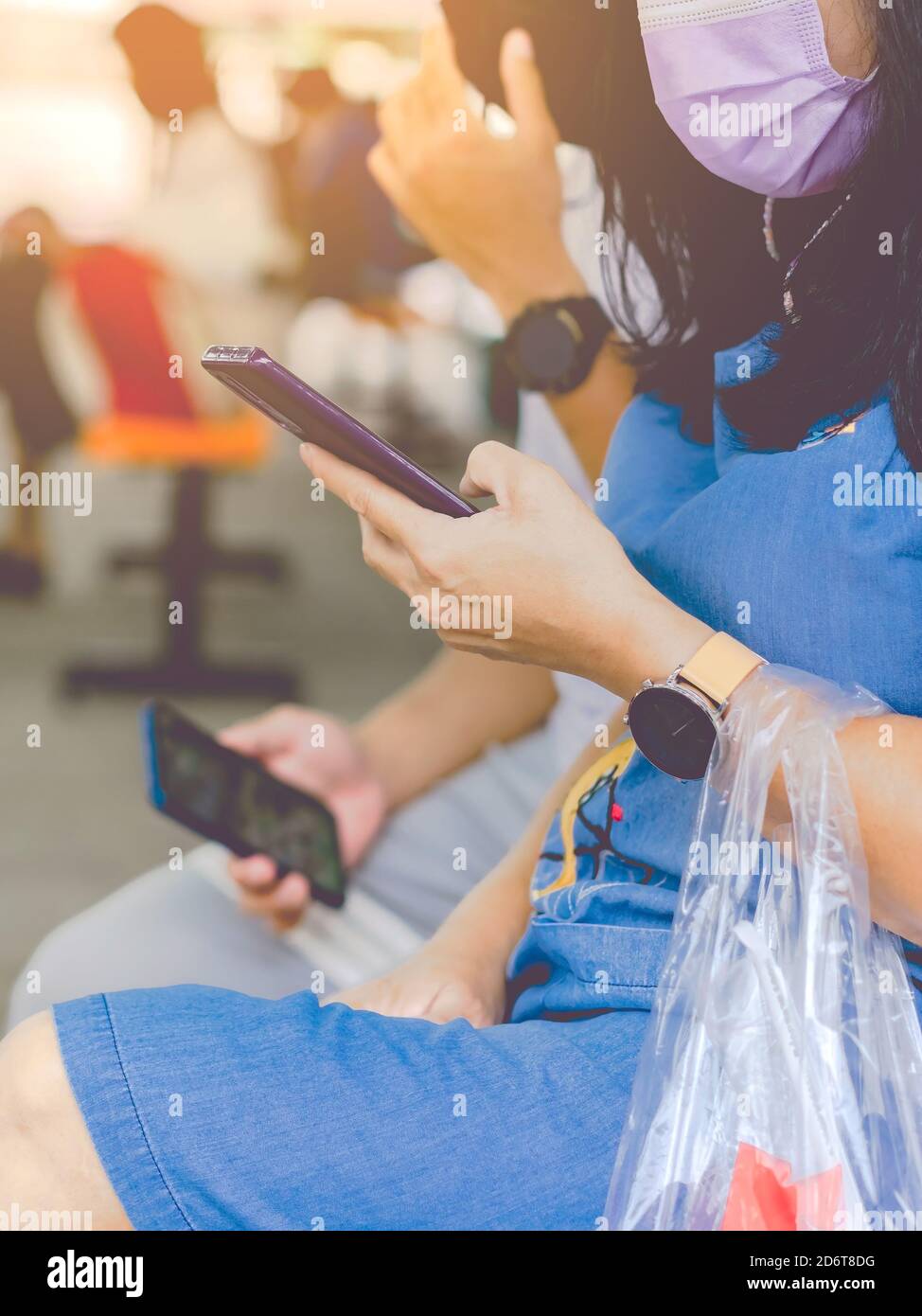 Female traveler wear surgical mask to prevent Corona Virus(COVID-19 ...