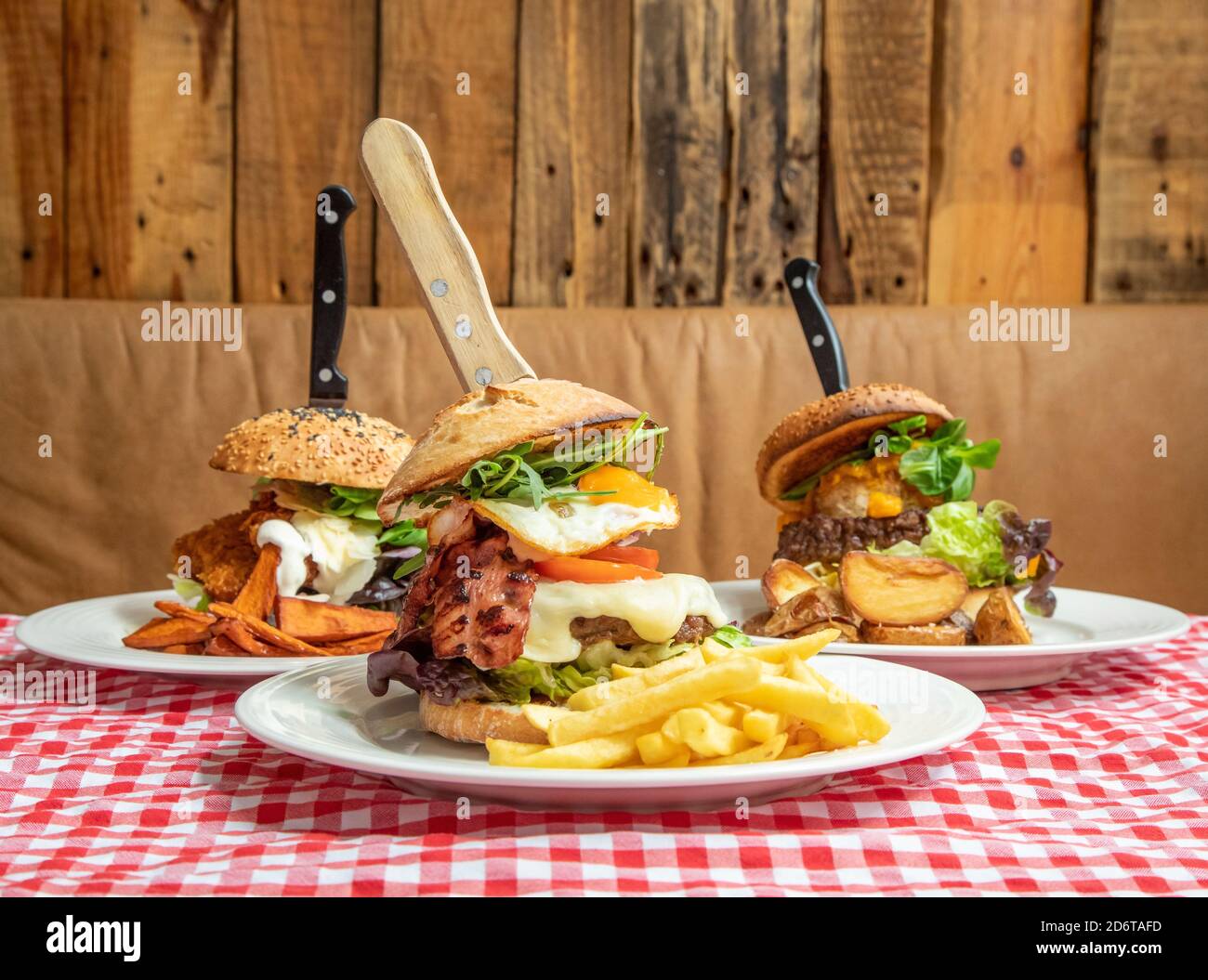 Meat cube burger hi-res stock photography and images - Alamy
